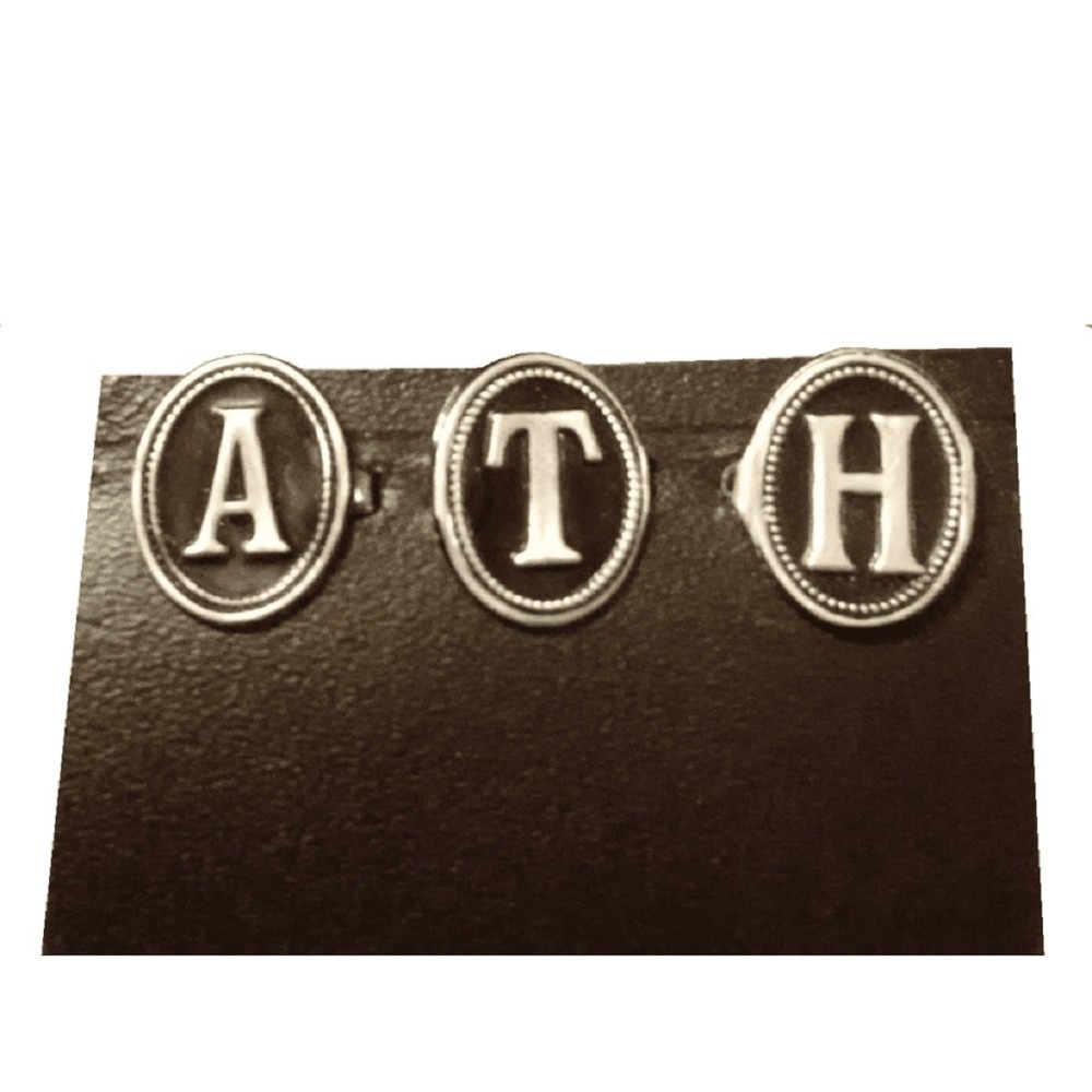 Top Hat Initialing | DIY Vintage Enamel Style Initials